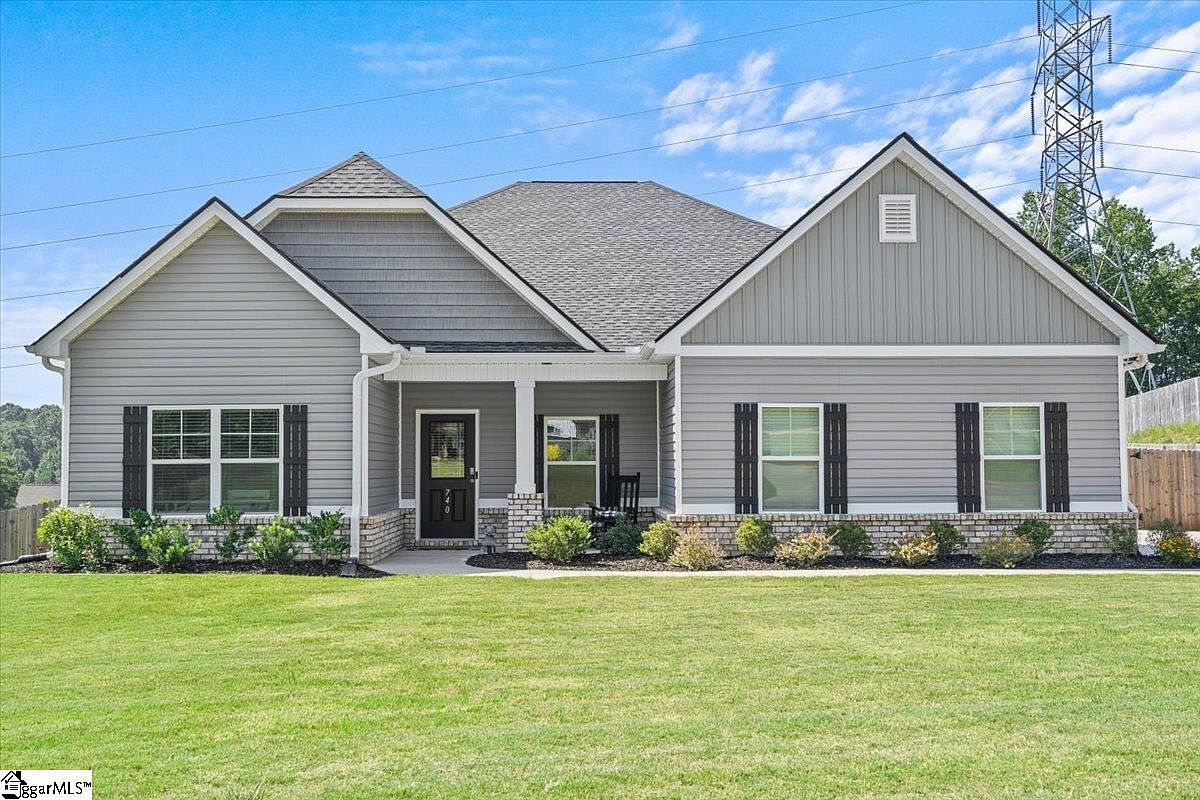 740 Walnut Acres Dr, Roebuck, SC 29376 | MLS #1507069 | Zillow