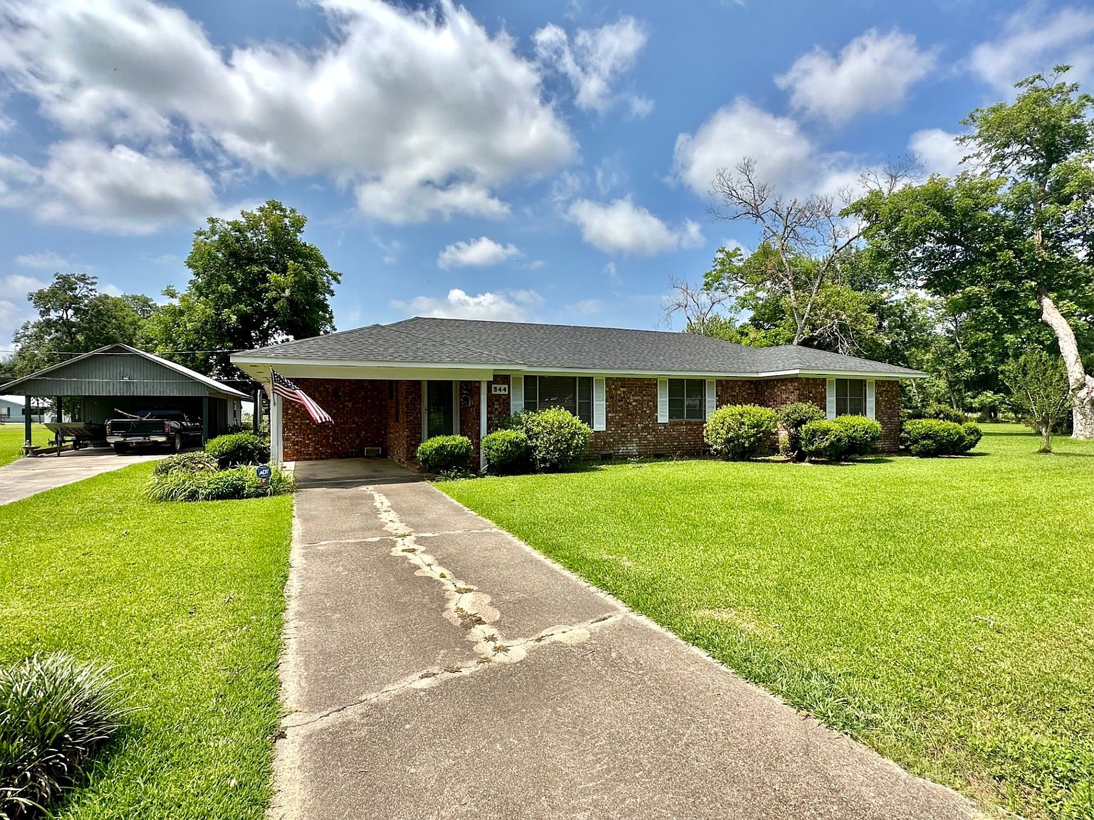 944 Lovers Ln, Cottonport, LA 71327 | MLS #11183176 | Zillow