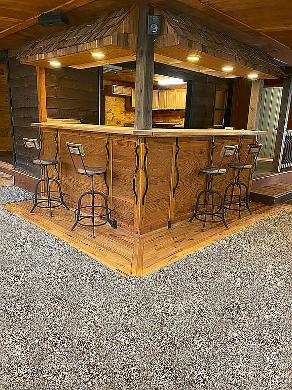 2094 Straight Fork Rd, Gunlock, KY 41632 | Zillow