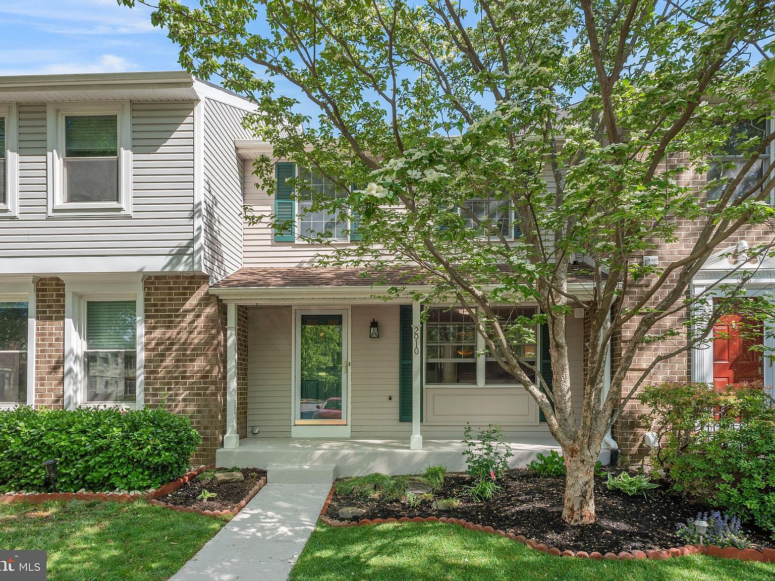 2910 Bridgehampton Ct, Falls Church, VA 22042 | Zillow