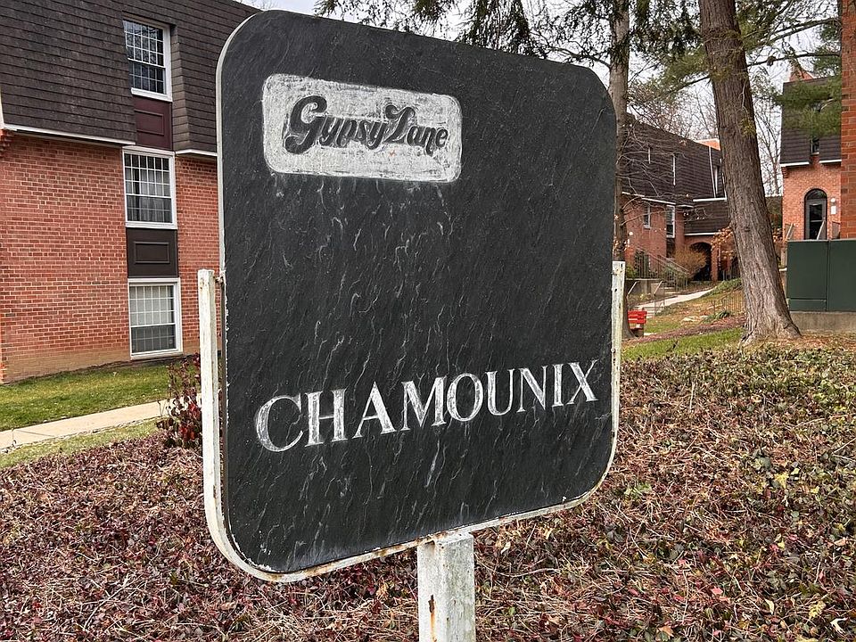 4000 Gypsy Ln Philadelphia PA | Zillow