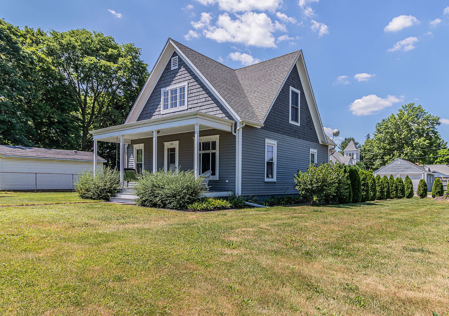 108 E Van Buren St, Philo, IL 61864 | Zillow