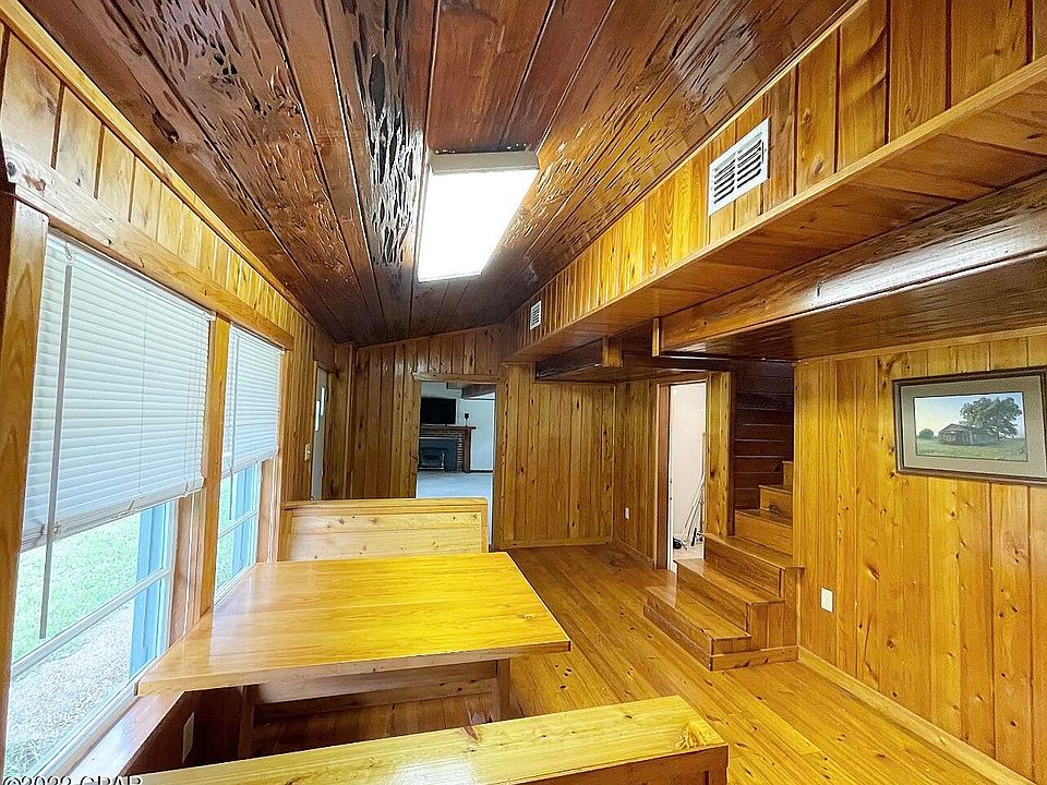 2910 Richard St, Kinard, FL 32449 | Zillow