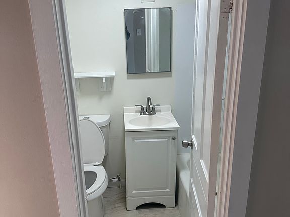 3143 Oregon Ave #2F, Saint Louis, MO 63118 | Zillow