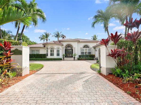 Pinecrest Real Estate - Pinecrest FL Homes For Sale | Zillow