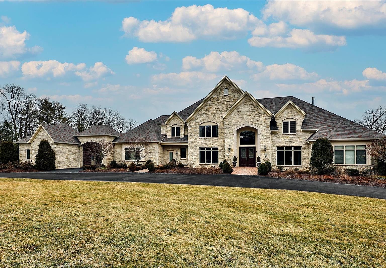 9797 Litzsinger Rd, Saint Louis, MO 63124 | Zillow