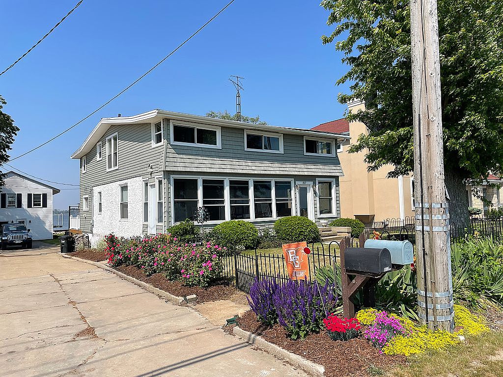 817 Cedar Point Rd, Sandusky, OH 44870 | Zillow