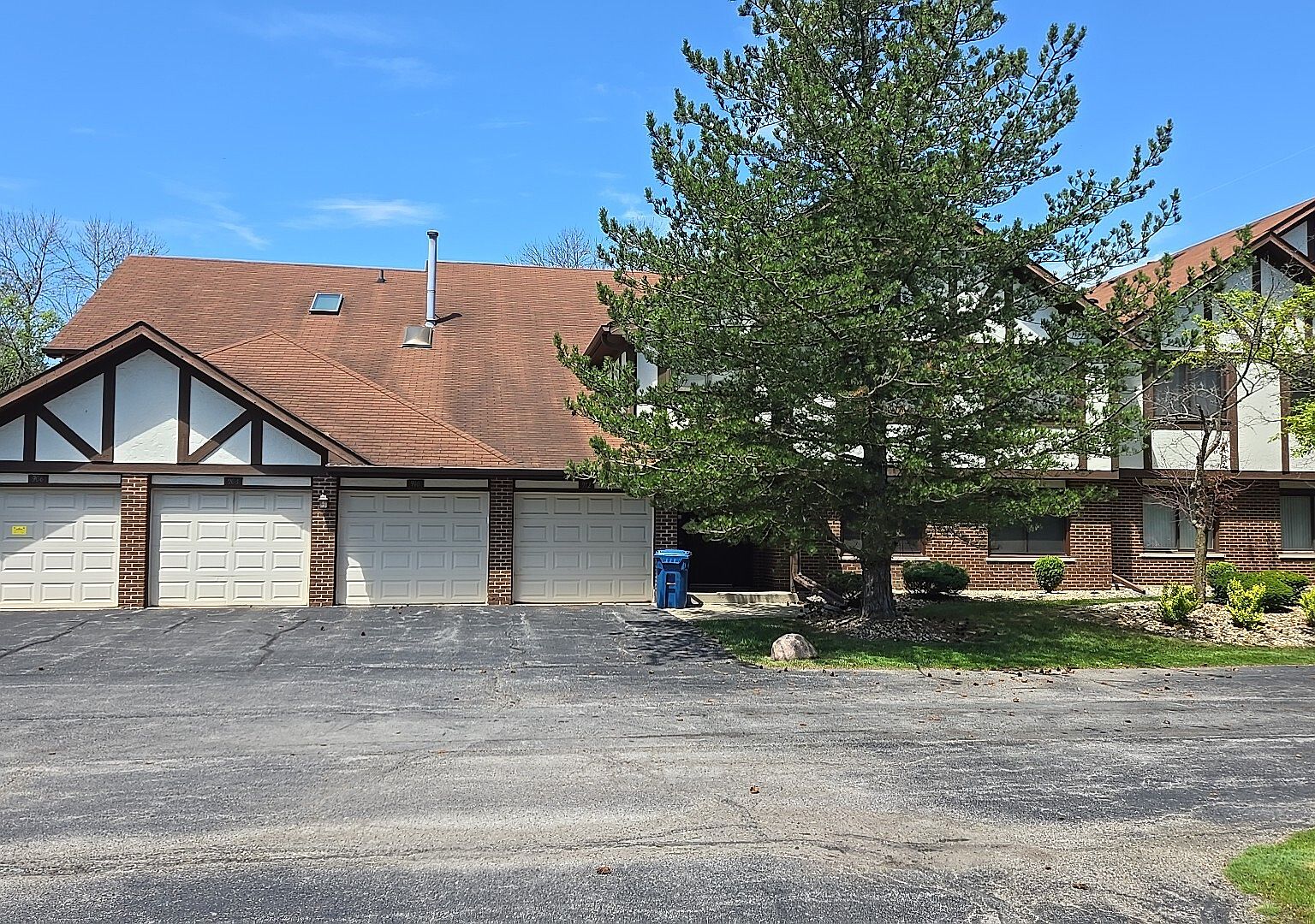 906 E Steger Rd #5, Crete, IL 60417 | Zillow