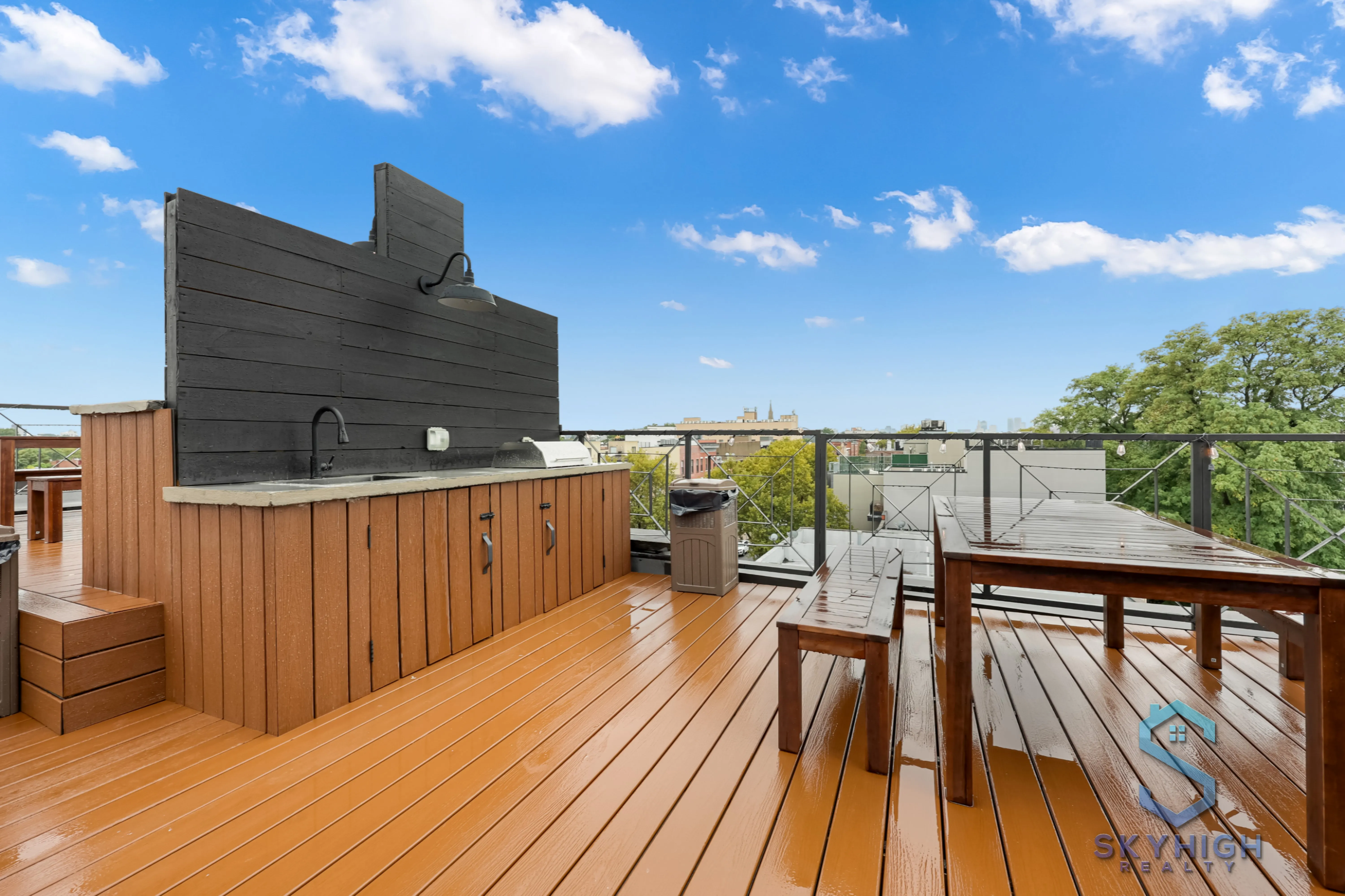 16 Howard Avenue #1A in Stuyvesant Heights, Brooklyn | StreetEasy
