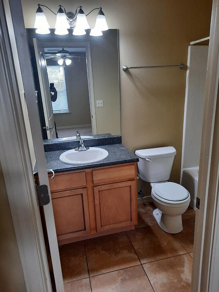 260 Toni Ln APT B, Branson, MO 65616 | Zillow