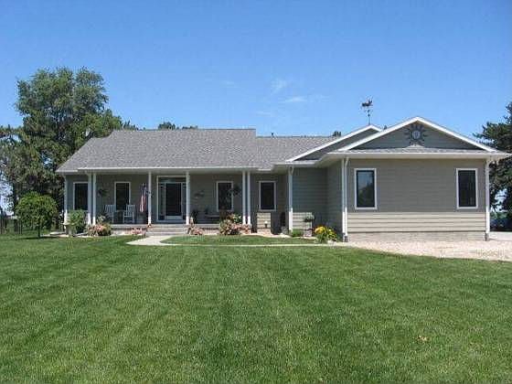 251 W Us Highway 34, Phillips, NE 68865 | Zillow