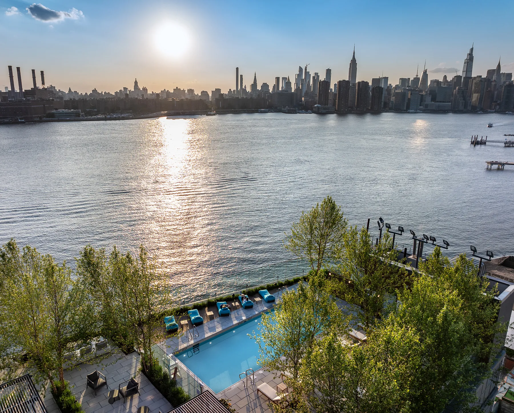 West Wharf at 60 Wharf Drive in Greenpoint : Sales, Rentals, Floorplans ...
