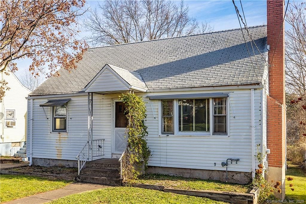 15 Collins St, New Britain, CT 06051 | Zillow