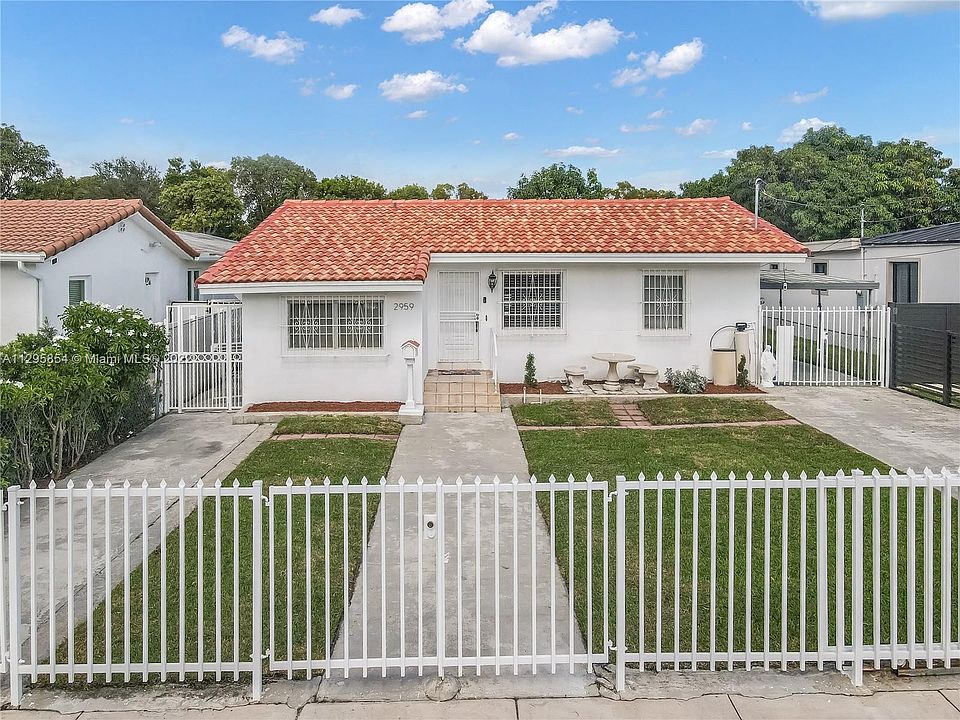 2959 SW 19th St, Miami, FL 33145 | Zillow