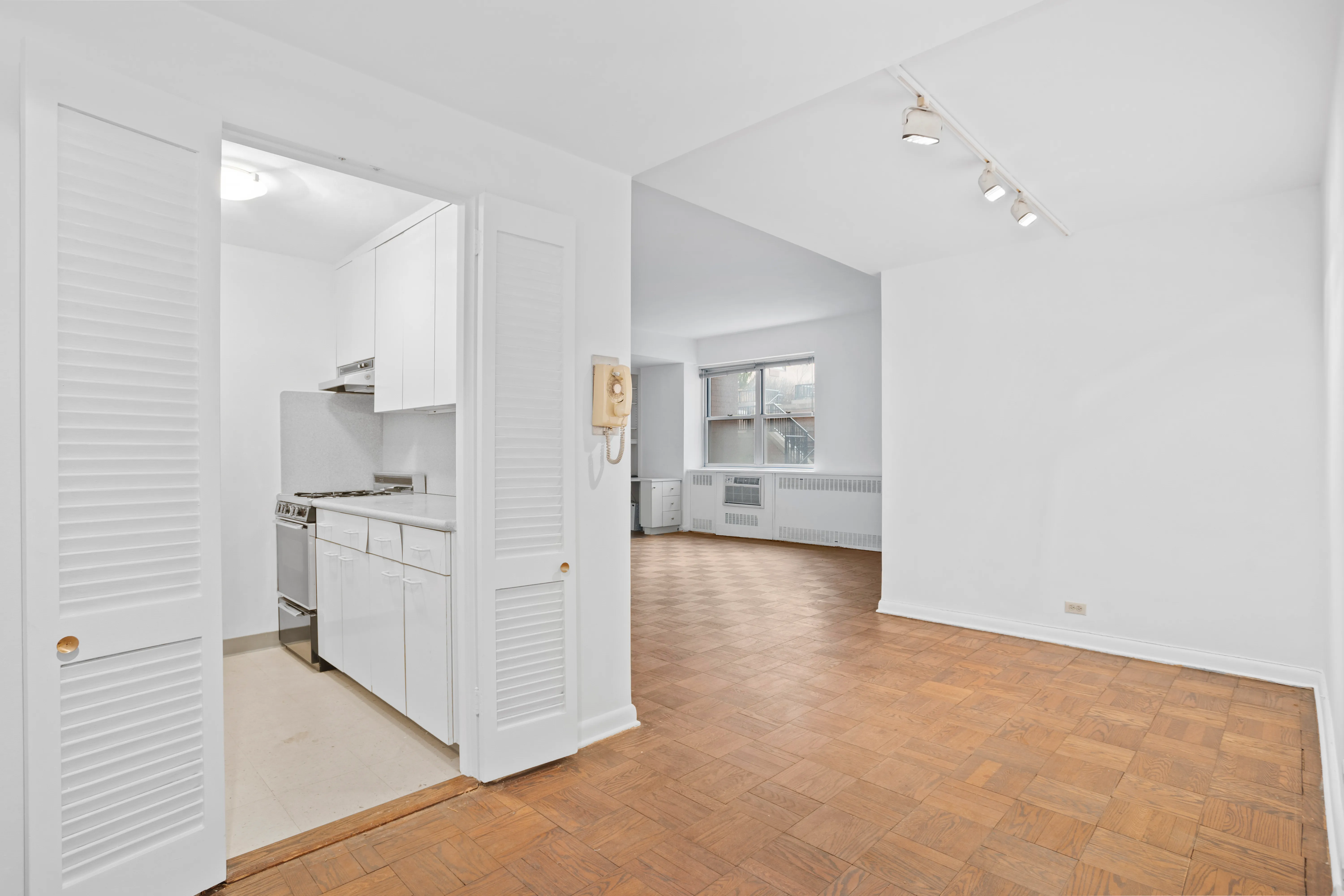25 Sutton Place South #1K in Sutton Place, Manhattan | StreetEasy