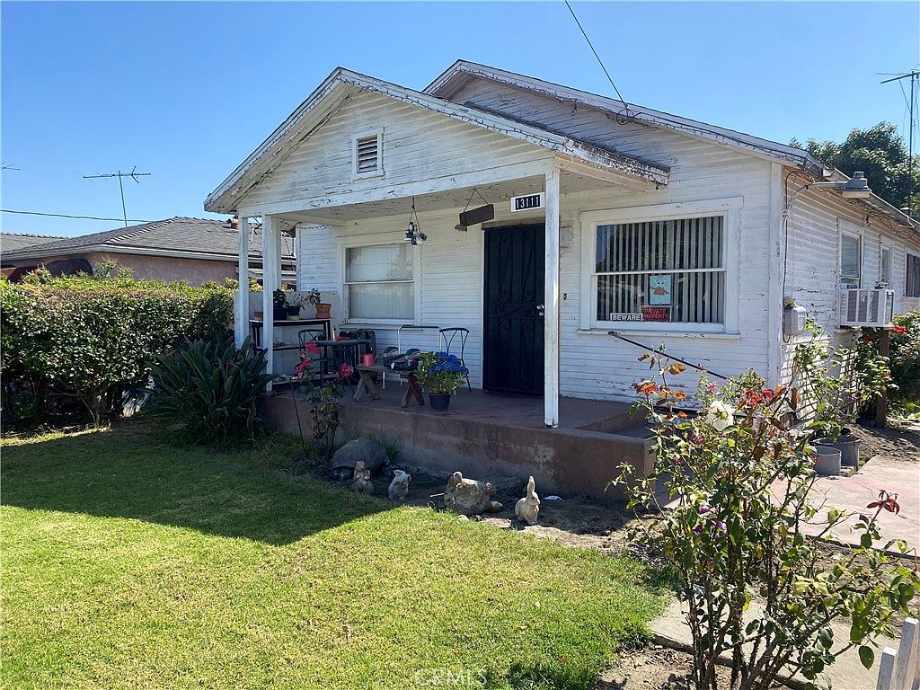 13111 S Largo Ave, Compton, CA 90222 | Zillow