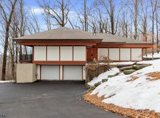 277 Old Somerset Rd, Watchung, NJ 07069 | Zillow