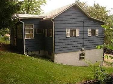 667 Laureldale Rd, Grindstone, PA 15442 | Zillow