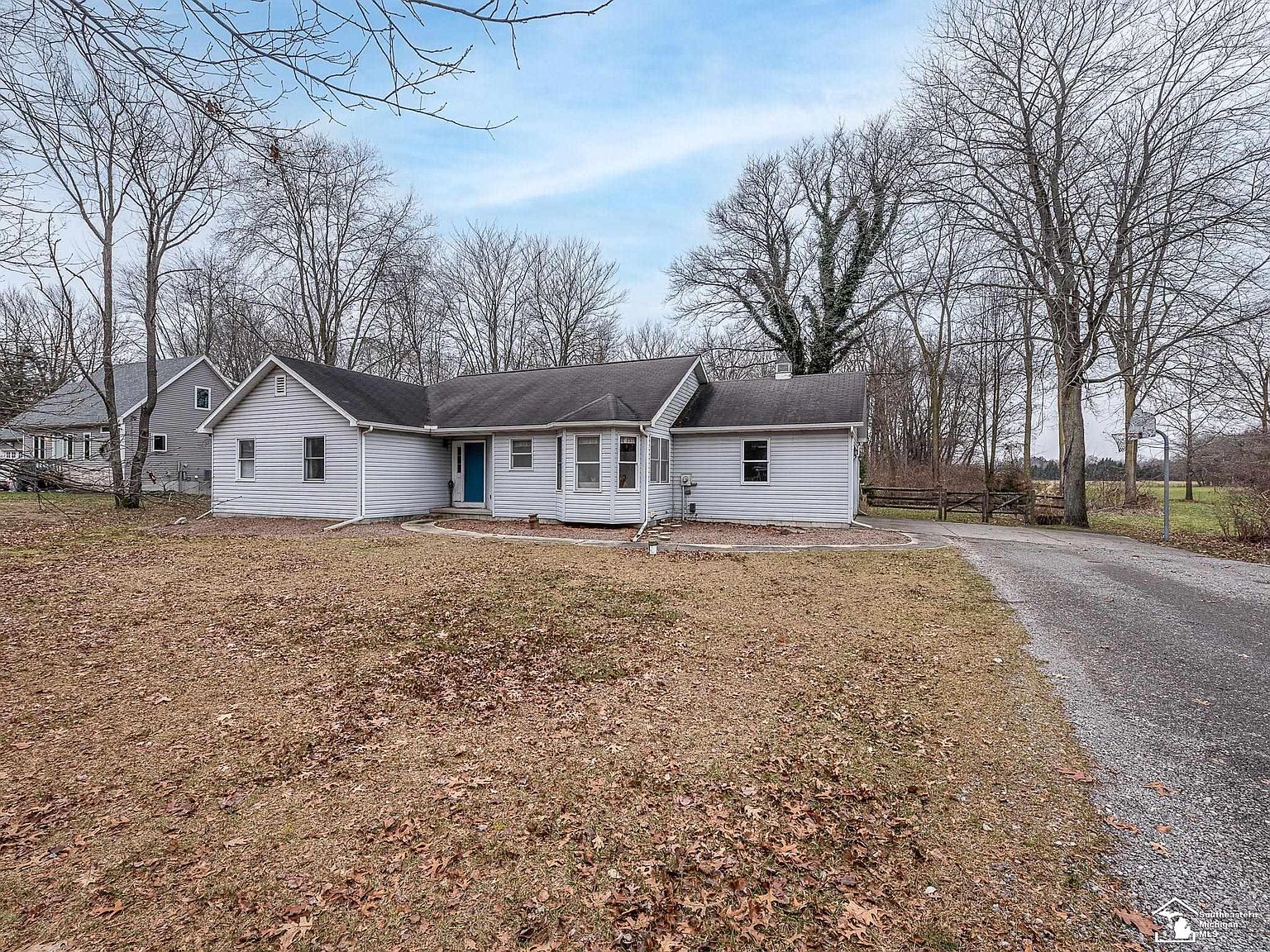 10075 Stevenson Dr, Temperance, MI 48182 | Zillow