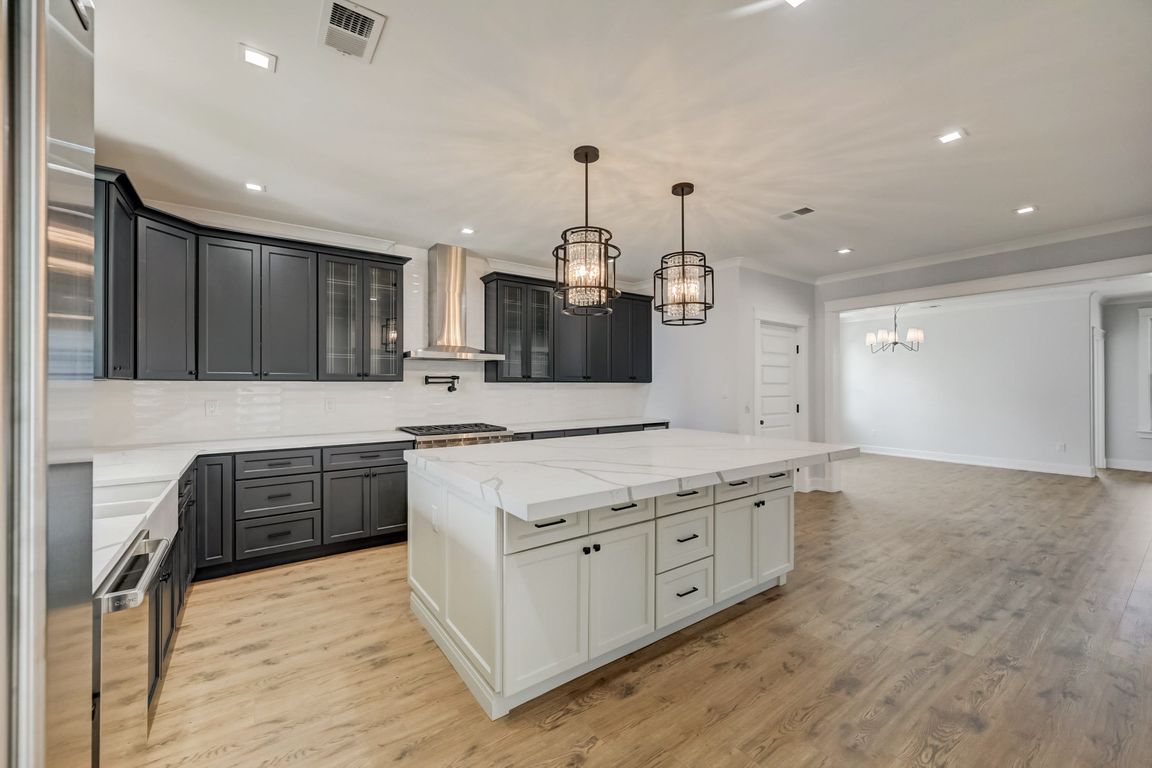 211 W Atlantic Blvd, Ocean City, NJ 08226 | Zillow