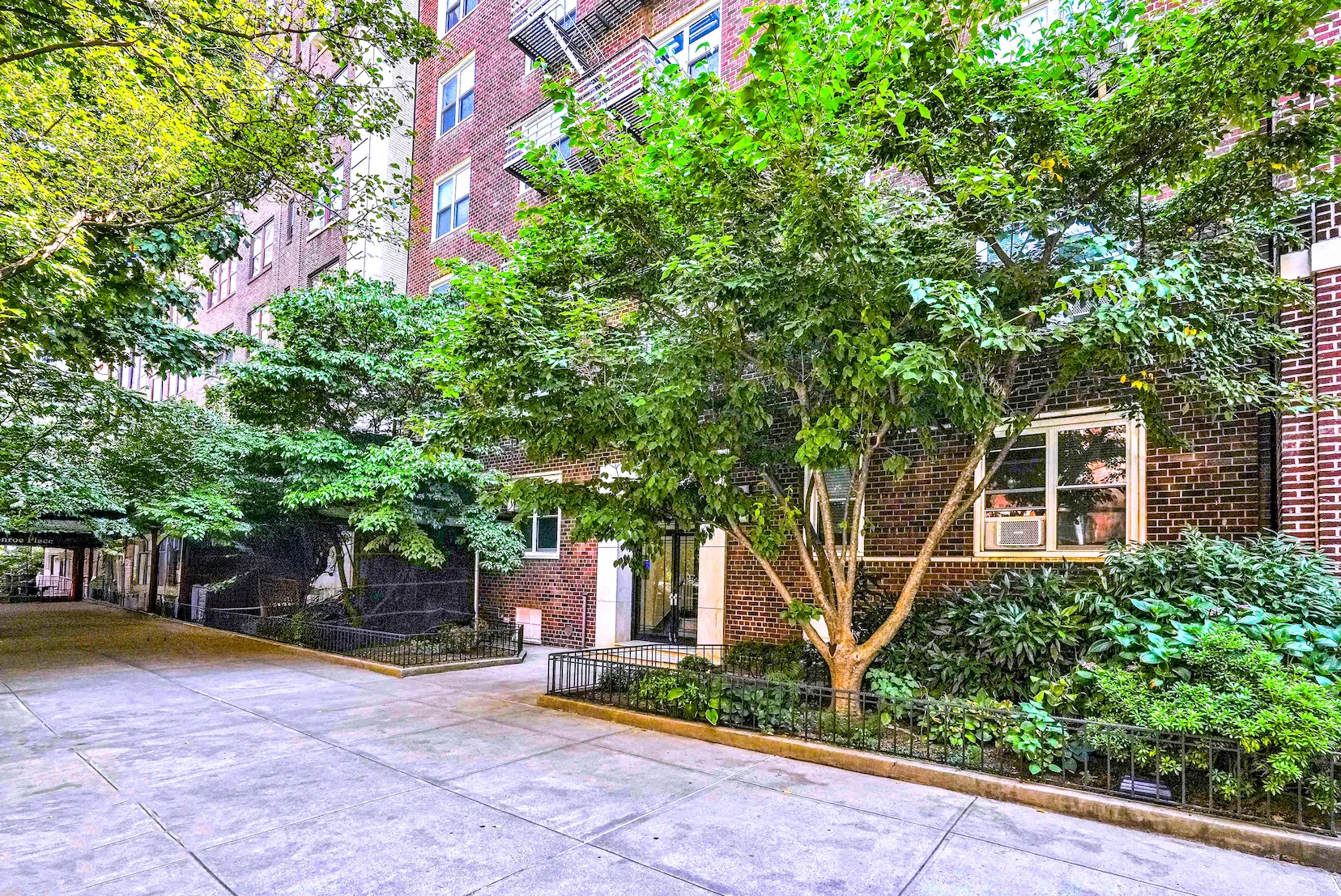 30 Monroe Place #1D in Brooklyn Heights, Brooklyn | StreetEasy