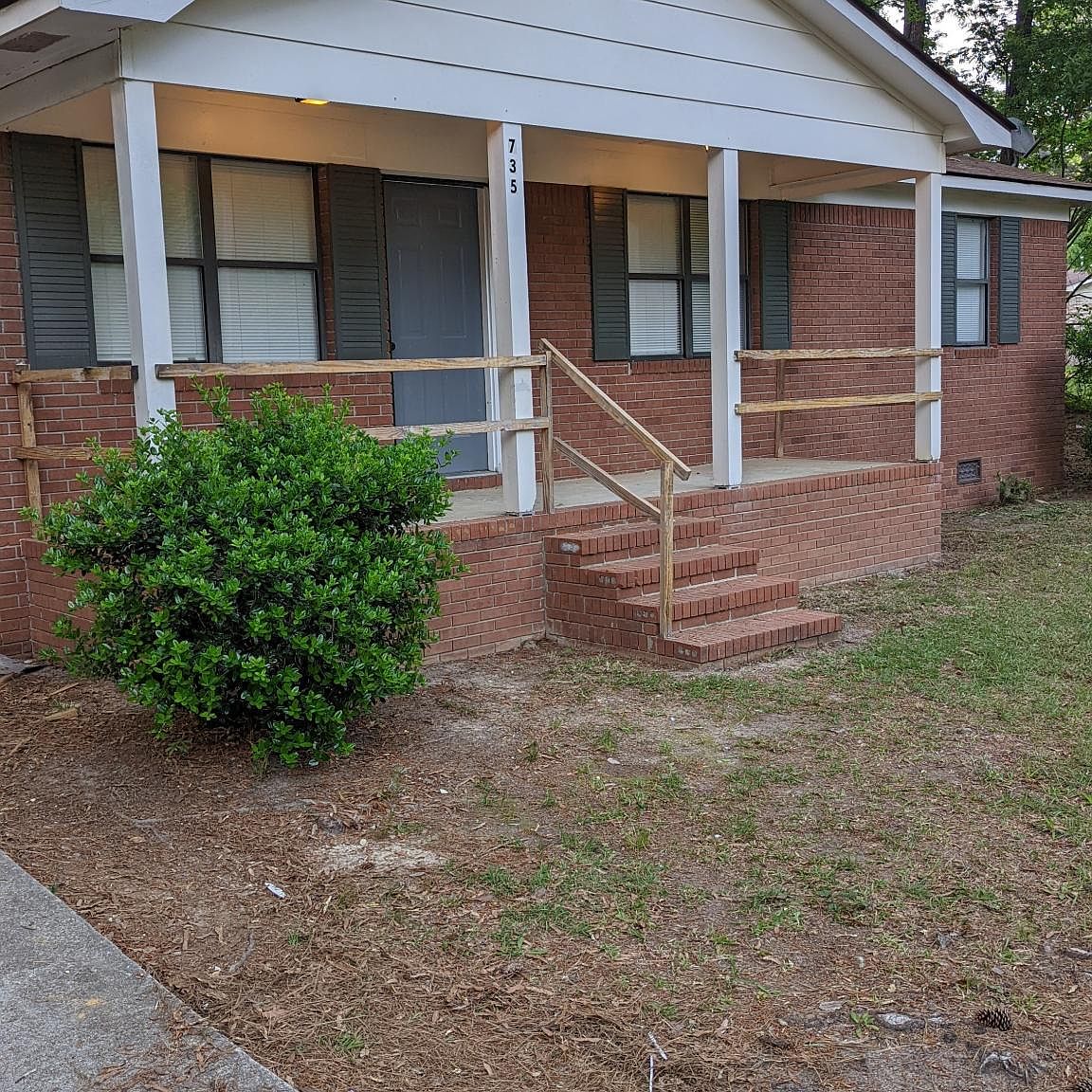 735 Alfred C Carson Dr, Sandersville, GA 31082 | Zillow