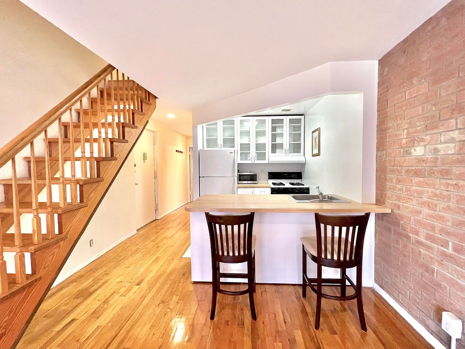 76-15 113th St APT 3B, Forest Hills, NY 11375 | Zillow