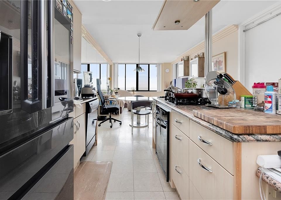3111 Ocean Pkwy APT 7C, Brooklyn, NY 11235 | MLS #475170 | Zillow