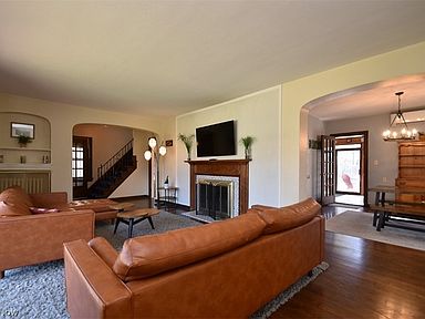 3673 Traver Rd, Shaker Heights, OH 44122 | Zillow