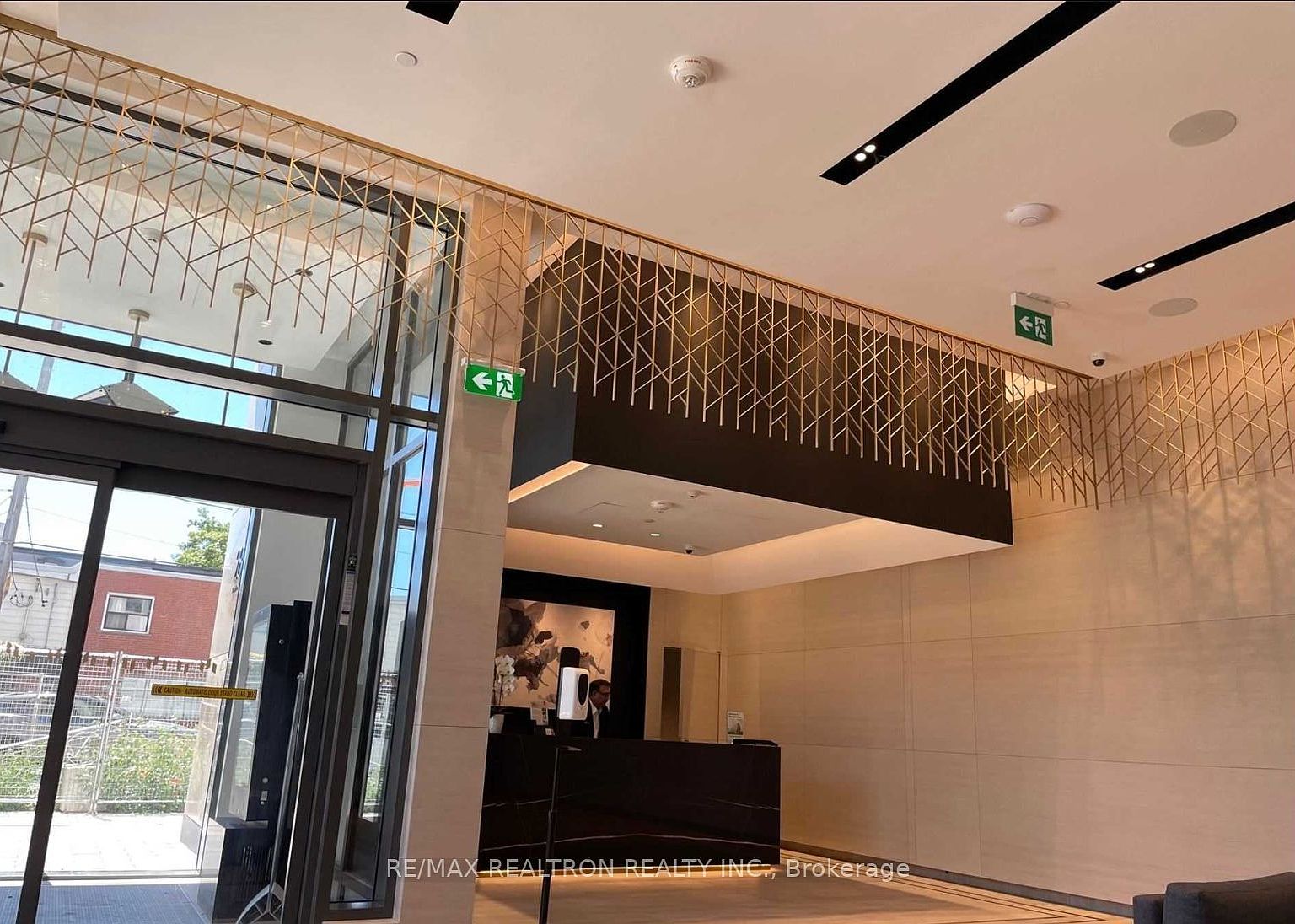 280 Howland Ave PENTHOUSE 23, Toronto, ON M5R 0C3 | Zillow