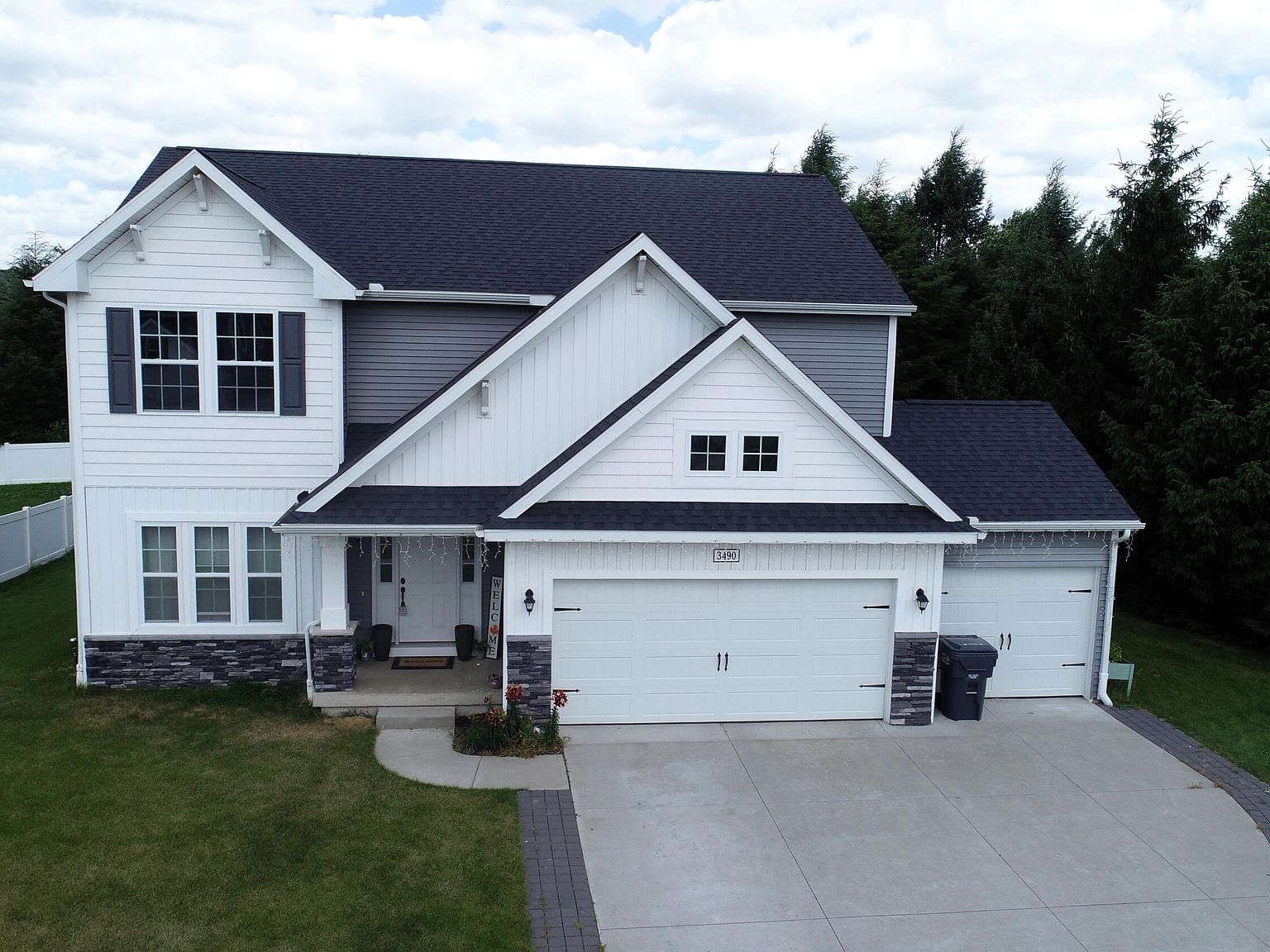 3490 Summersong Path, Portage, MI 49024 | MLS #25005989 | Zillow