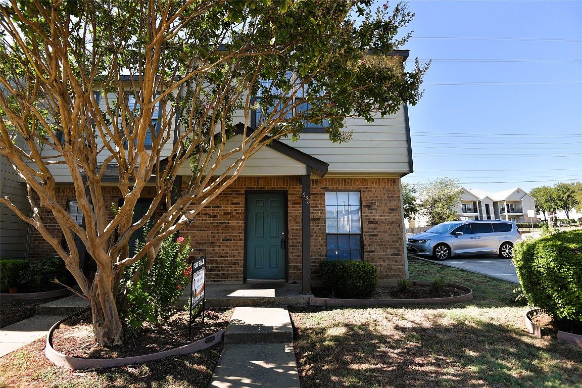 638 W Collins St, Denton, TX 76201 | MLS #20398258 | Zillow