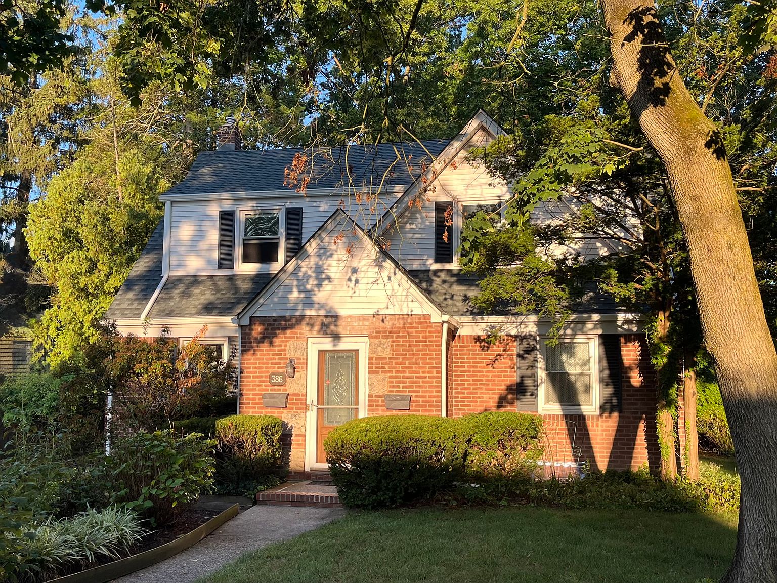 386 Gilbert St FLOOR 1, Ridgewood, NJ 07450 | Zillow