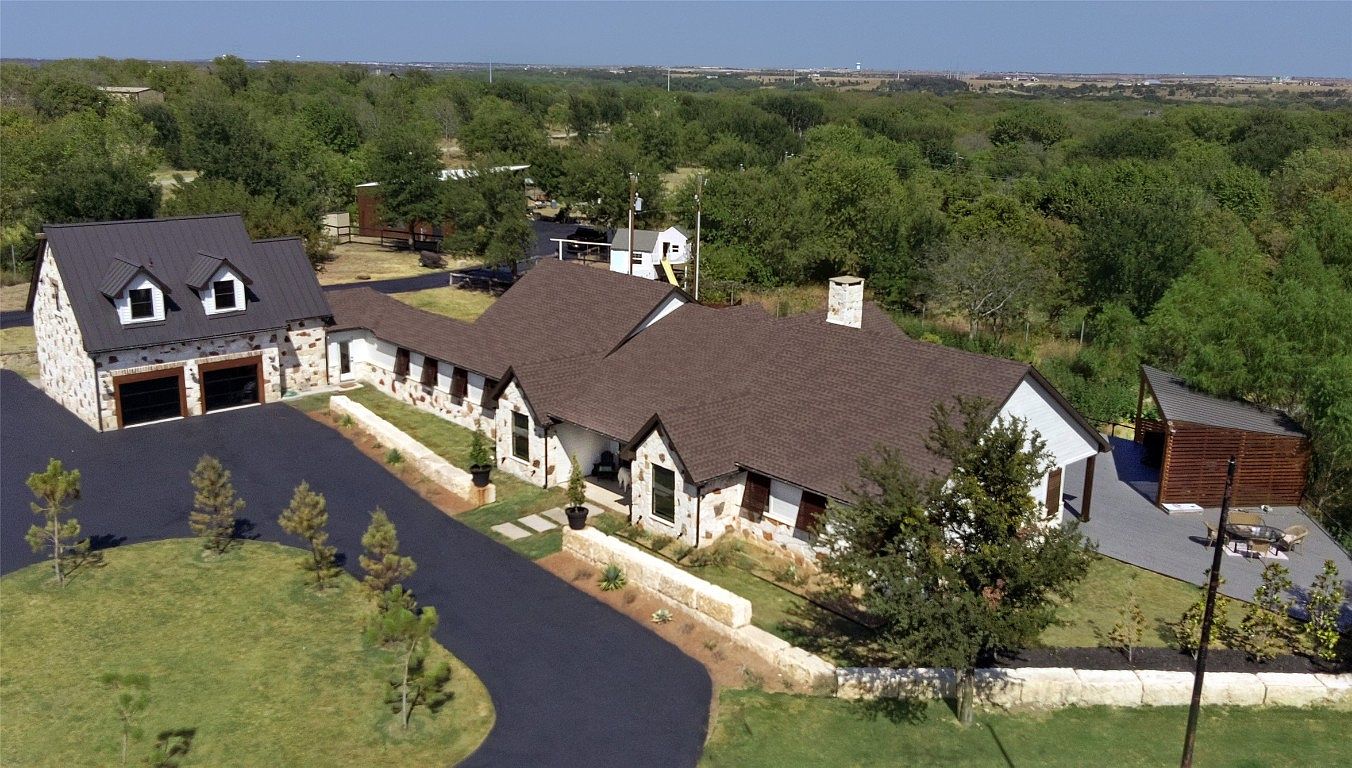 7710 Ben Day Murrin Rd, Fort Worth, TX 76126 | MLS #20407479 | Zillow