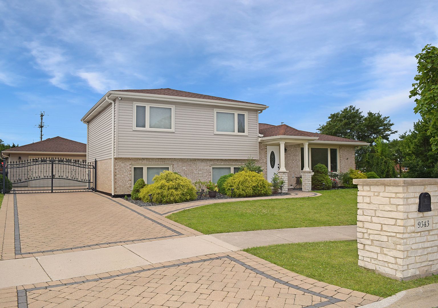 9343 170th Pl, Orland Hills, IL 60487 | Zillow