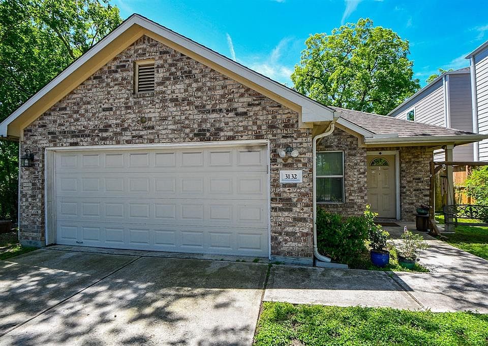 3132 Trulley St, Houston, TX 77004 | Zillow