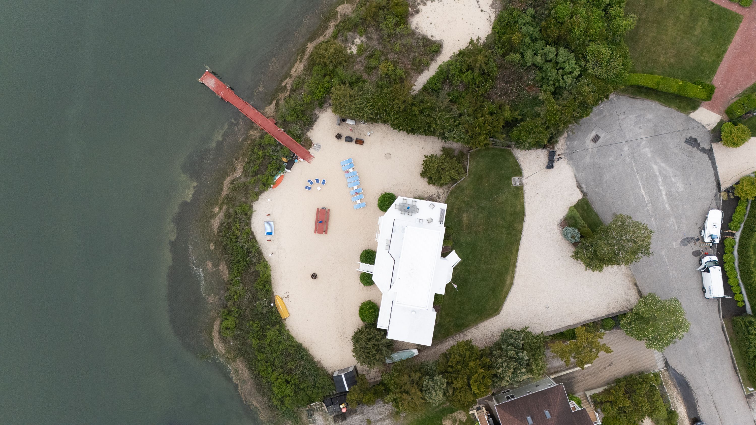 19 Cold Spring Ct, Southampton, NY 11968 | Out East