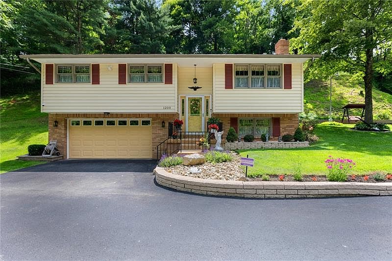 1200 Glass Run Rd, Pittsburgh, PA 15236 | Zillow