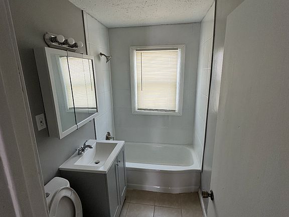 18431 Bloom St, Detroit, MI 48234 | Zillow