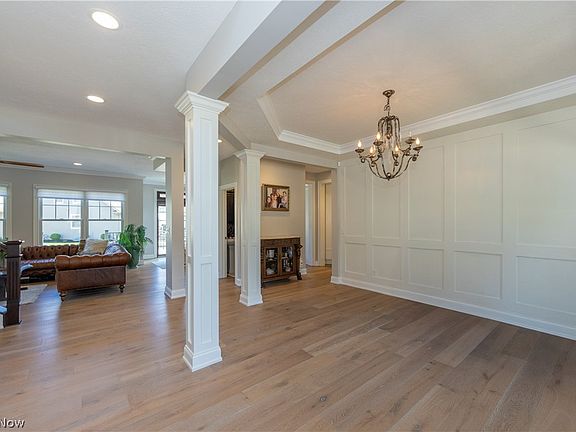 4231 Queens Gate, Avon, OH 44011 | Zillow