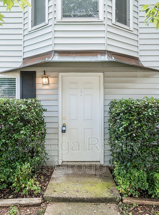 2345 Grayson Valley Cir, Birmingham, AL 35235 | Zillow