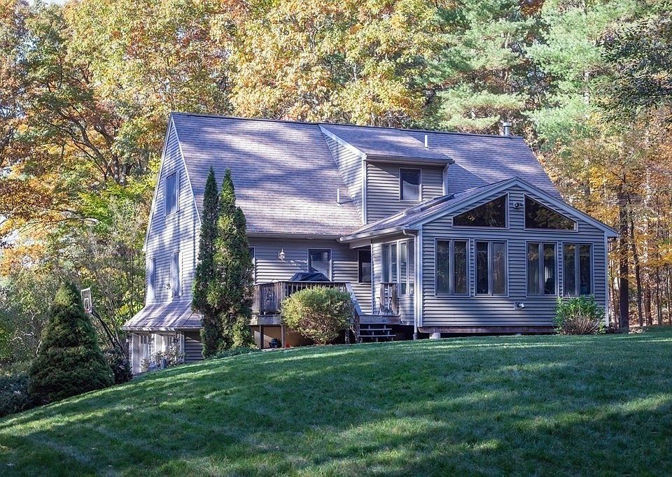 18 Bay Path Rd, Charlton, MA 01507 | Zillow