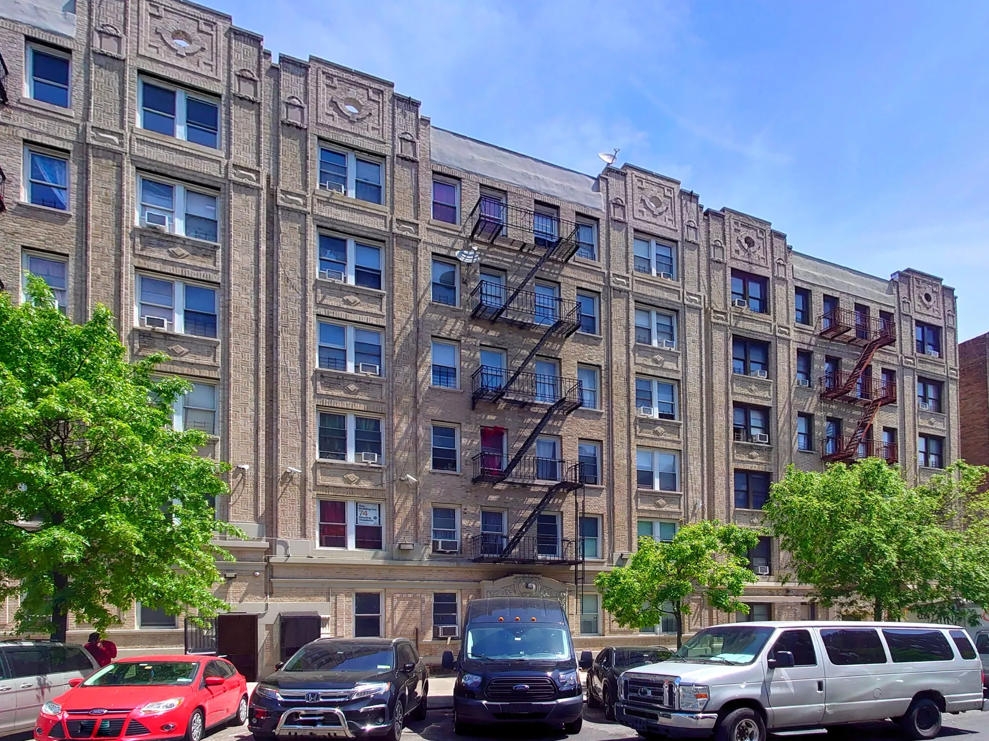 571 West 175th Street in Washington Heights : Sales, Rentals ...