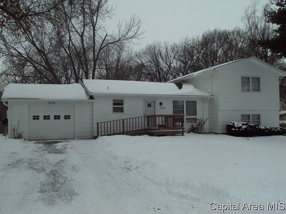 3721 Sangamo Heights Rd, Springfield, IL 62702 | Zillow