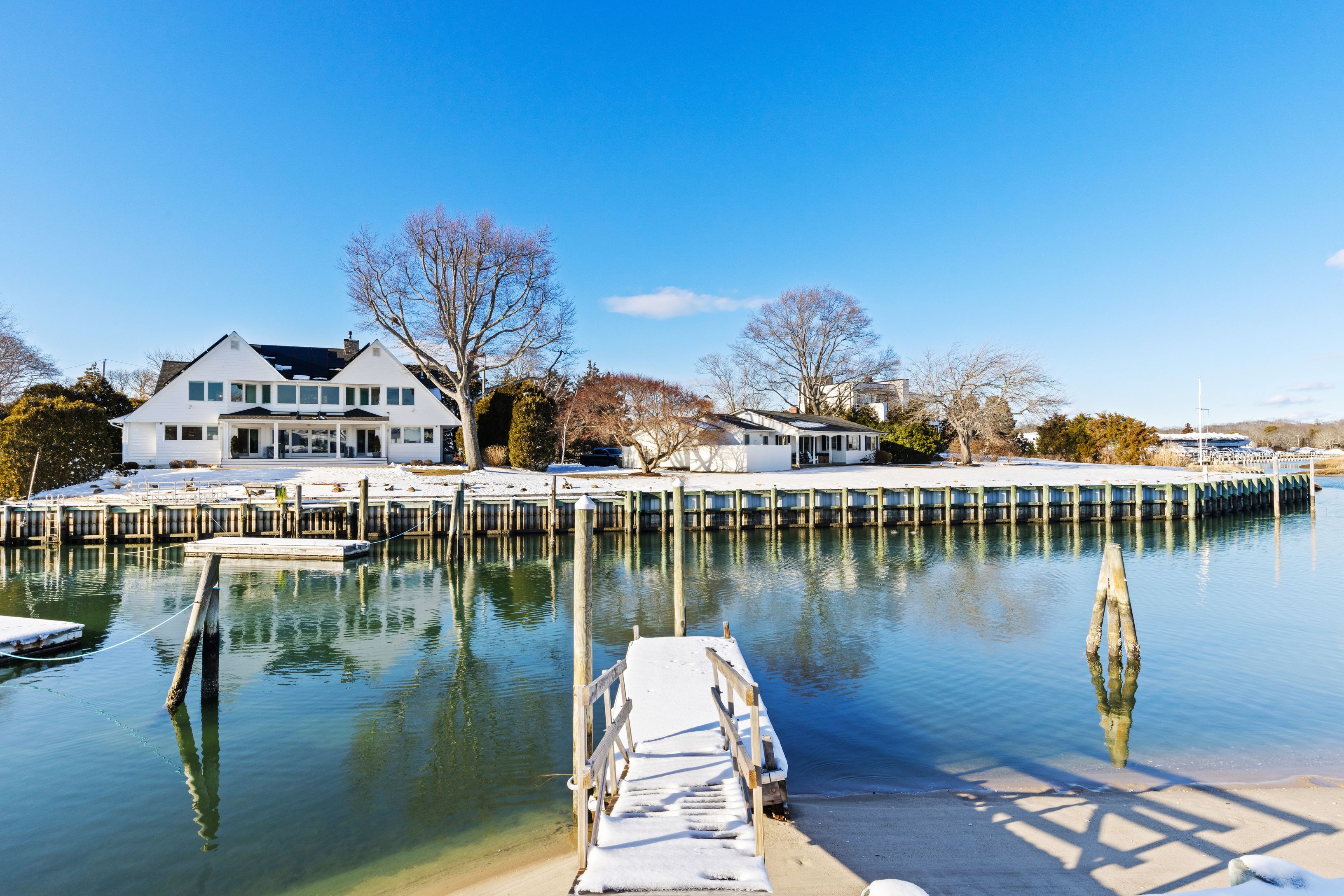 855 Old Salt Rd, Mattituck, NY 11952 | Out East