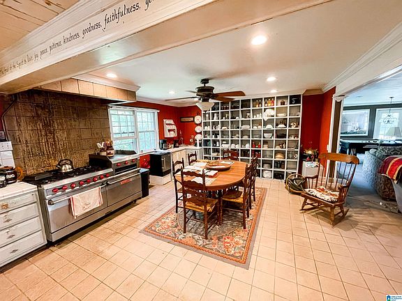 240 Gordon Dr, Oneonta, AL 35121 | MLS #1361485 | Zillow