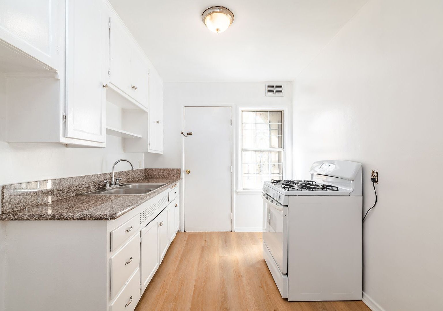 1885 Chestnut Ave #3, Long Beach, CA 90806 | Zillow