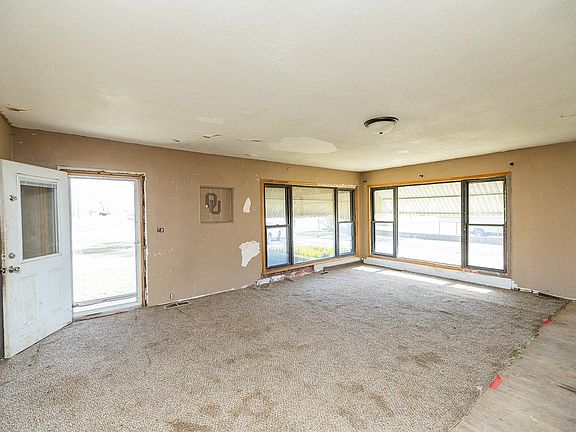 2118 N A St, Wellington, KS 67152 | MLS #647597 | Zillow