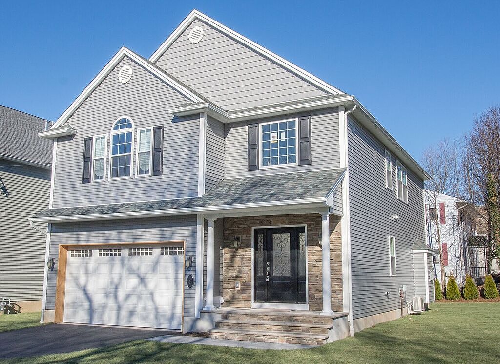 1 Sustack Pl, Mahwah, NJ 07430 | Zillow