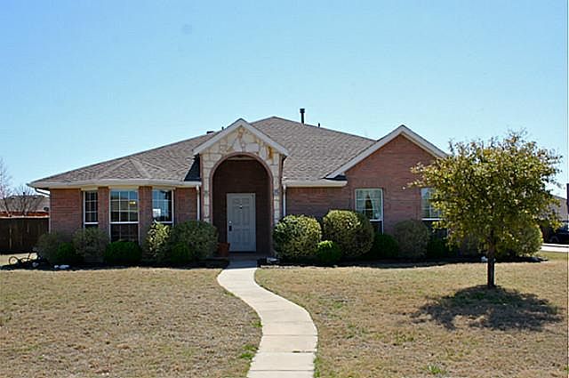 428 Gene Autry Ln, Murphy, TX 75094 | Zillow